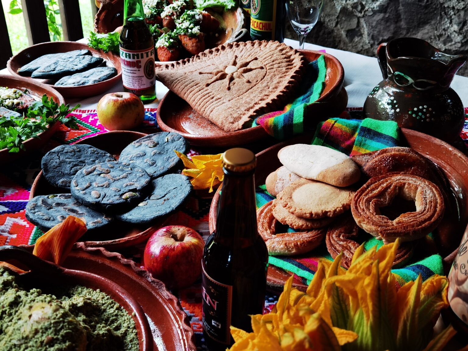 Acaxochitlán: su procesión al Señor del Colateral, sus tapetes y su magia
